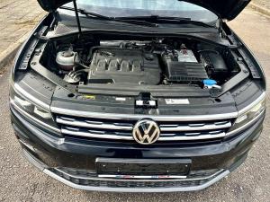 Melns Volkswagen Tiguan 2018 Kauņa, ar dzinēja tilpumu 2.00 L un nobraukumu 221 tūkst. km par 16999 €, foto 35 vietnē AUTOMOTO.COM.LV