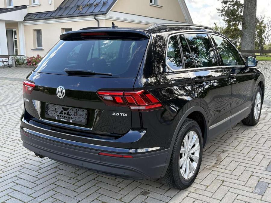 Melns Volkswagen Tiguan 2018 Kauņa, ar dzinēja tilpumu 1.97 L un nobraukumu 256 tūkst. km par 14299 €, foto 14 vietnē AUTOMOTO.COM.LV