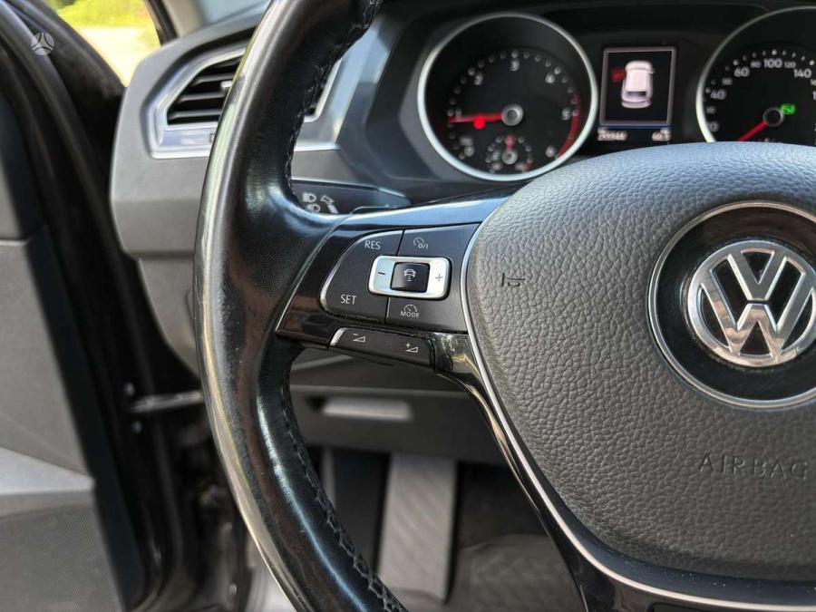 Melns Volkswagen Tiguan 2018 Kauņa, ar dzinēja tilpumu 1.97 L un nobraukumu 256 tūkst. km par 14299 €, foto 23 vietnē AUTOMOTO.COM.LV