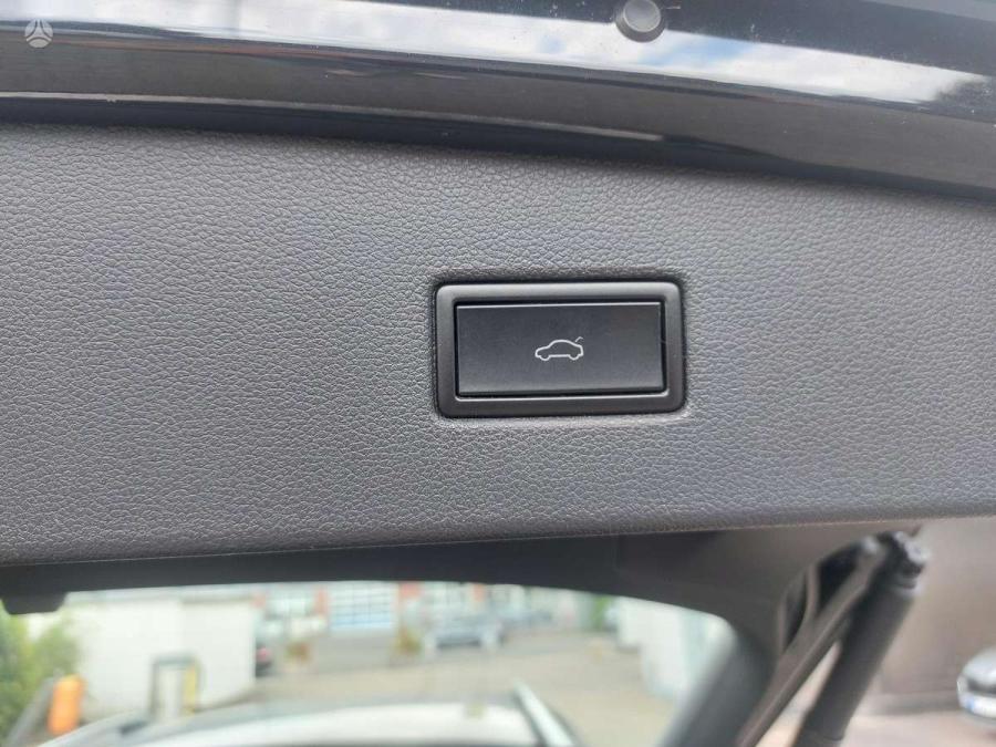 Melns Volkswagen Tiguan 2019 Marijampole, ar dzinēja tilpumu 2.00 L un nobraukumu 104 tūkst. km par 18950 €, foto 17 vietnē AUTOMOTO.COM.LV