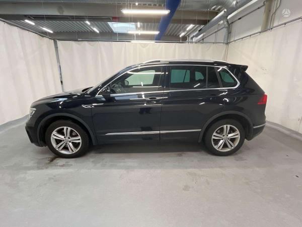 Melns Volkswagen Tiguan 2020 Kretinga, ar dzinēja tilpumu 2.00 L un nobraukumu 105 tūkst. km par 23800 €, foto 8 vietnē AUTOMOTO.COM.LV
