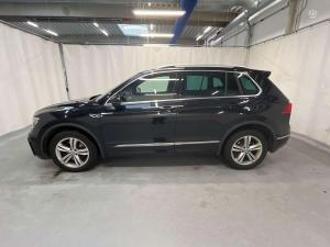 Melns Volkswagen Tiguan 2020 Kretinga, ar dzinēja tilpumu 2.00 L un nobraukumu 105 tūkst. km par 23800 €, foto 8 vietnē AUTOMOTO.COM.LV