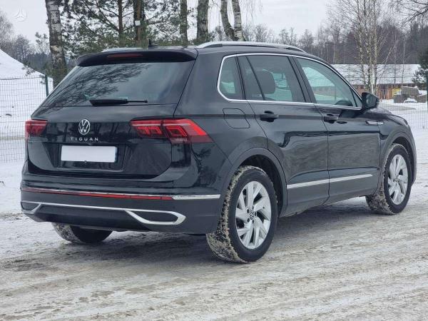 Melns Volkswagen Tiguan 2022 Tauragė, ar dzinēja tilpumu 1.97 L un nobraukumu 205 tūkst. km par 18400 €, foto 6 vietnē AUTOMOTO.COM.LV
