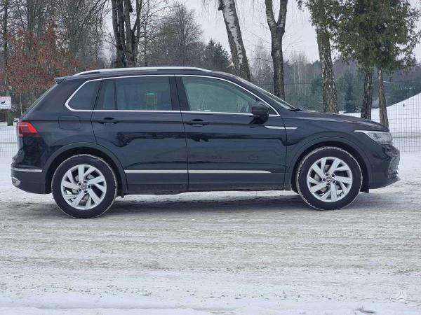 Melns Volkswagen Tiguan 2022 Tauragė, ar dzinēja tilpumu 1.97 L un nobraukumu 205 tūkst. km par 18400 €, foto 7 vietnē AUTOMOTO.COM.LV