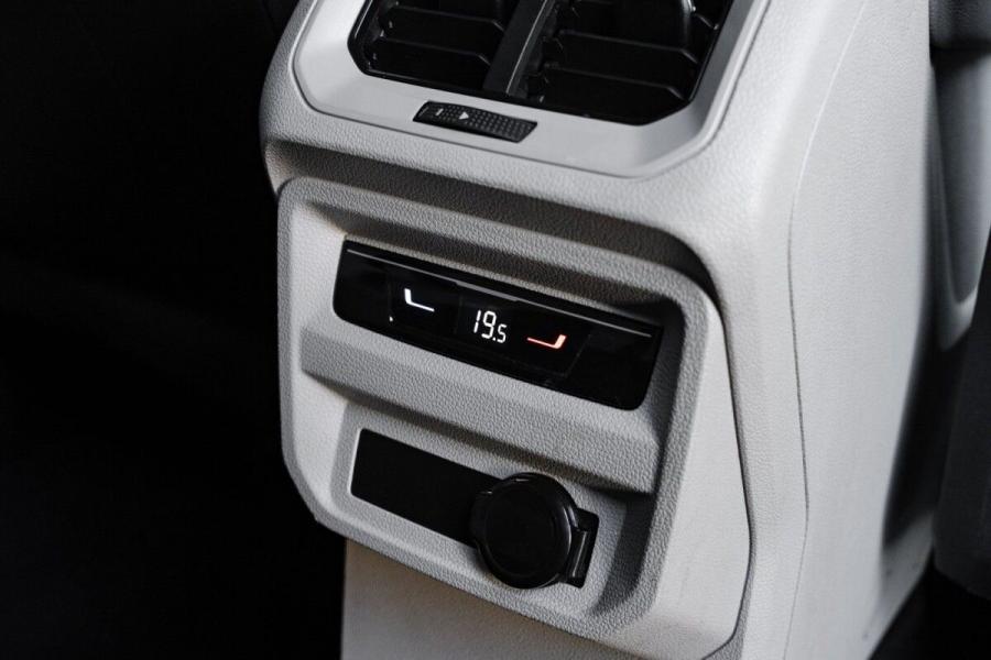Melns Volkswagen Tiguan 2021 Mārupe, ar dzinēja tilpumu 1.50 L un nobraukumu 46 tūkst. km par 28200 €, foto 28 vietnē AUTOMOTO.COM.LV