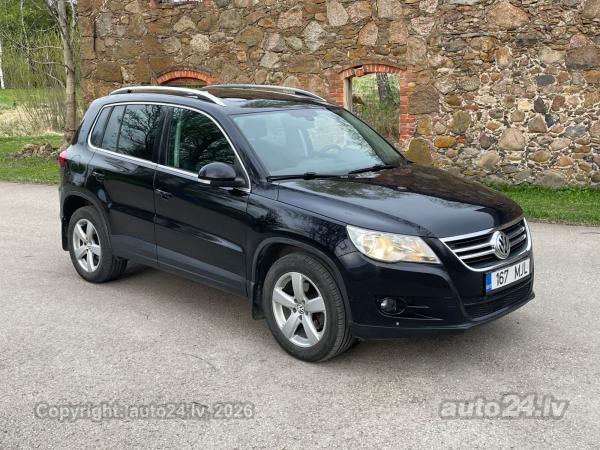 Melns Volkswagen Tiguan 2008 Otepē, ar dzinēja tilpumu 2.00 L un nobraukumu 327 tūkst. km par 5500 €, foto 1 vietnē AUTOMOTO.COM.LV