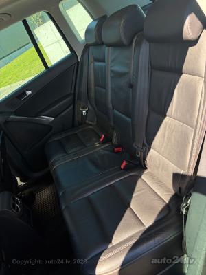Melns Volkswagen Tiguan 2008 Tallina, ar dzinēja tilpumu 2.00 L un nobraukumu 283 tūkst. km par 3690 €, foto 12 vietnē AUTOMOTO.COM.LV