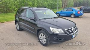 Melns Volkswagen Tiguan 2009 Tartu, ar dzinēja tilpumu 2.00 L un nobraukumu 265 tūkst. km par 4490 €, foto  vietnē AUTOMOTO.COM.LV