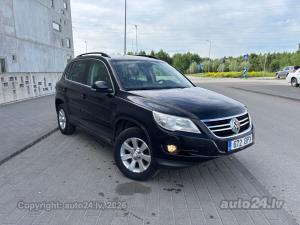 Melns Volkswagen Tiguan 2009 Tallina, ar dzinēja tilpumu 2.00 L un nobraukumu 297 tūkst. km par 3699 €, foto  vietnē AUTOMOTO.COM.LV