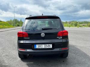 Melns Volkswagen Tiguan 2014 Narva, ar dzinēja tilpumu 1.40 L un nobraukumu 191 tūkst. km par 6500 €, foto 18 vietnē AUTOMOTO.COM.LV