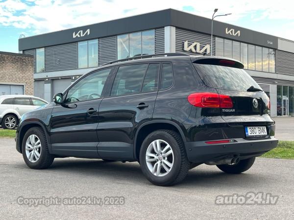 Melns Volkswagen Tiguan 2014 Narva, ar dzinēja tilpumu 1.40 L un nobraukumu 191 tūkst. km par 6499 €, foto 7 vietnē AUTOMOTO.COM.LV