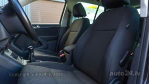 Черный Фольксваген Тигуан 2015 в Таллин, объемом двигателя 1.40 л и пробегом 112 тыс. км за 8900 €, фото 10 на AUTOMOTO.COM.LV