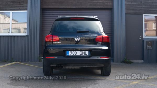 Volkswagen Tiguan 2015 Tallina vietnē Melns Volkswagen Tiguan 2015 Tallina, ar dzinēja tilpumu 1.40 L un nobraukumu 112 tūkst. km par 8900 €, foto 7 vietnē AUTOMOTO.COM.LV