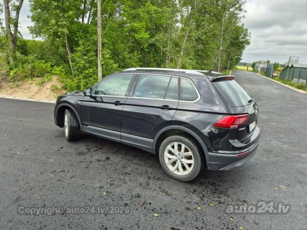 Black Volkswagen Tiguan 2016 in Keila, with an engine capacity of 2.00 L and mileage of 192 thousand km for 14800 €, photo 2 on AUTOMOTO.COM.LV