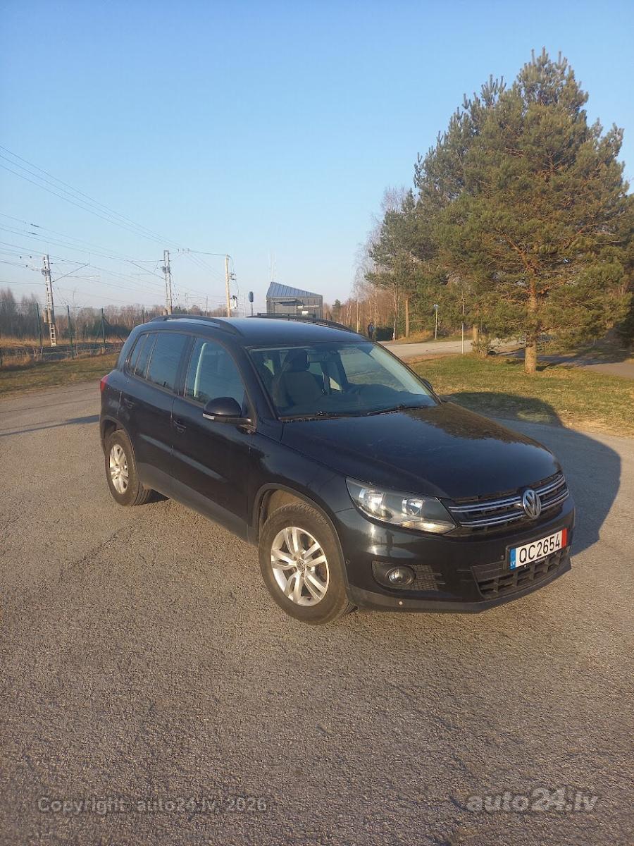 Melns Volkswagen Tiguan 2016 Saue, ar dzinēja tilpumu 1.40 L un nobraukumu 183 tūkst. km par 8500 €, foto 4 vietnē AUTOMOTO.COM.LV