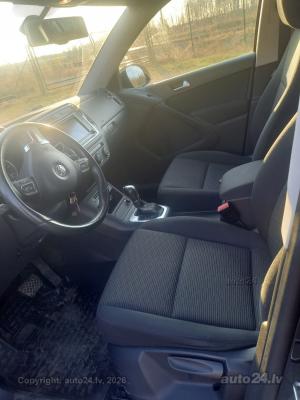Melns Volkswagen Tiguan 2016 Saue, ar dzinēja tilpumu 1.40 L un nobraukumu 183 tūkst. km par 8500 €, foto 9 vietnē AUTOMOTO.COM.LV