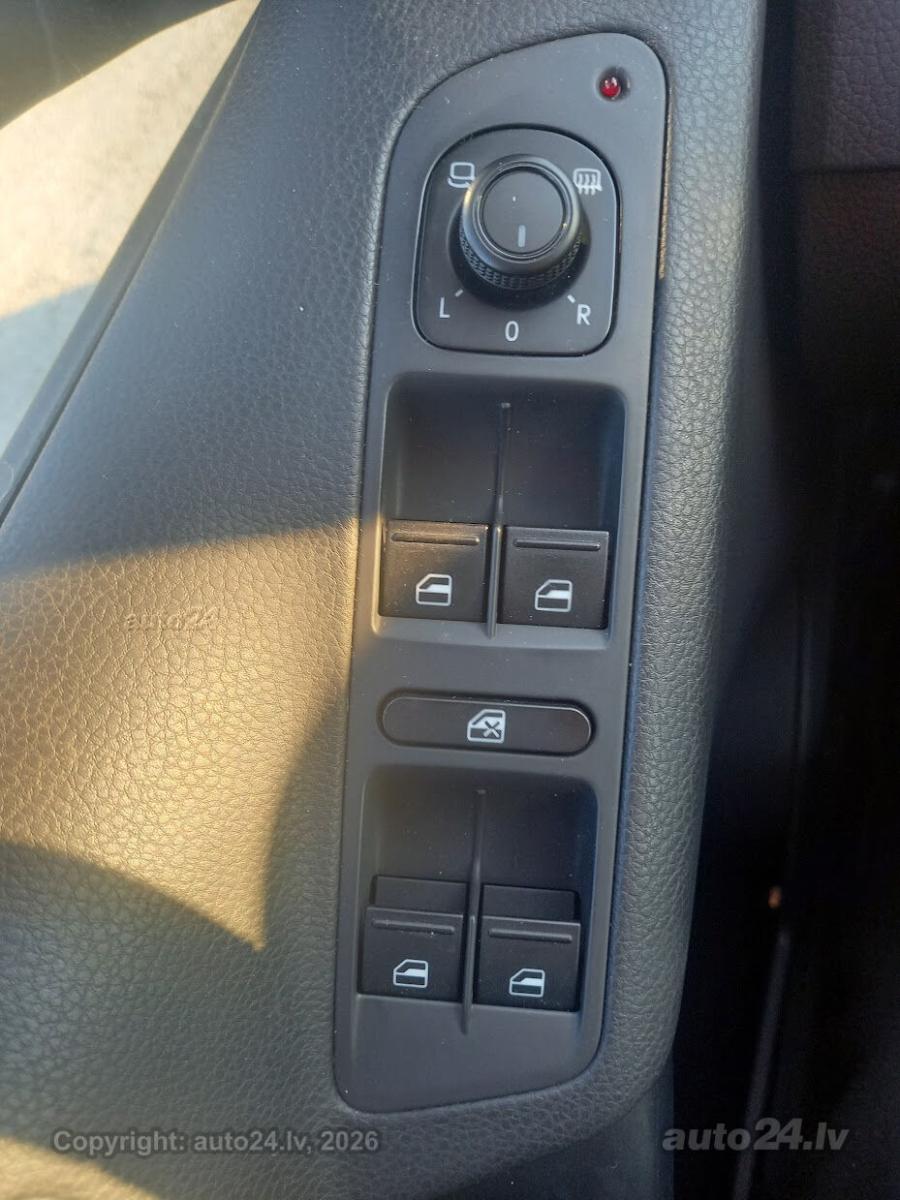 Melns Volkswagen Tiguan 2016 Saue, ar dzinēja tilpumu 1.40 L un nobraukumu 183 tūkst. km par 8500 €, foto 13 vietnē AUTOMOTO.COM.LV