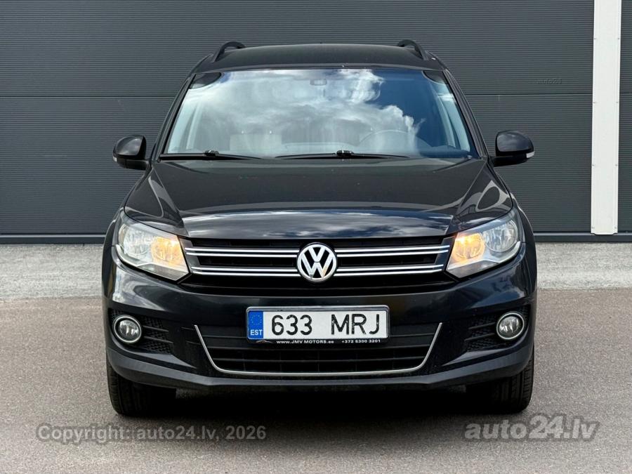 Melns Volkswagen Tiguan 2016 Tallina, ar dzinēja tilpumu 2.00 L un nobraukumu 275 tūkst. km par 7490 €, foto 3 vietnē AUTOMOTO.COM.LV