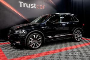 Black Volkswagen Tiguan 2016 in Parnu, with an engine capacity of 2.00 L and mileage of 175 thousand km for 17990 €, photo 5 on AUTOMOTO.COM.LV