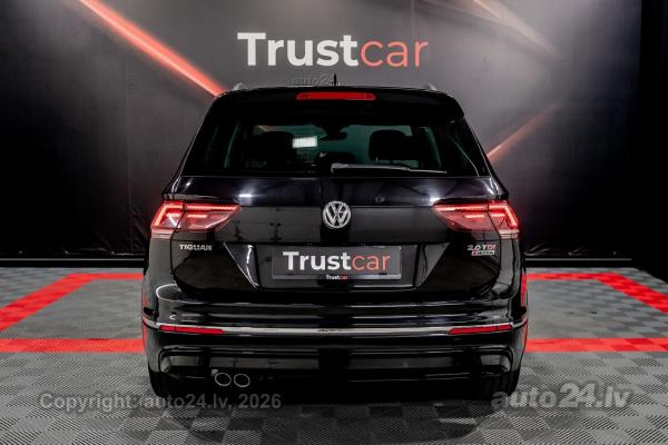 Melns Volkswagen Tiguan 2016 Pērnava, ar dzinēja tilpumu 2.00 L un nobraukumu 175 tūkst. km par 17990 €, foto 11 vietnē AUTOMOTO.COM.LV
