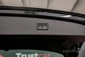 Black Volkswagen Tiguan 2016 in Parnu, with an engine capacity of 2.00 L and mileage of 175 thousand km for 17990 €, photo 22 on AUTOMOTO.COM.LV