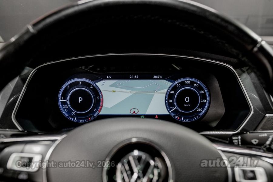 Black Volkswagen Tiguan 2016 in Parnu, with an engine capacity of 2.00 L and mileage of 175 thousand km for 17990 €, photo 26 on AUTOMOTO.COM.LV