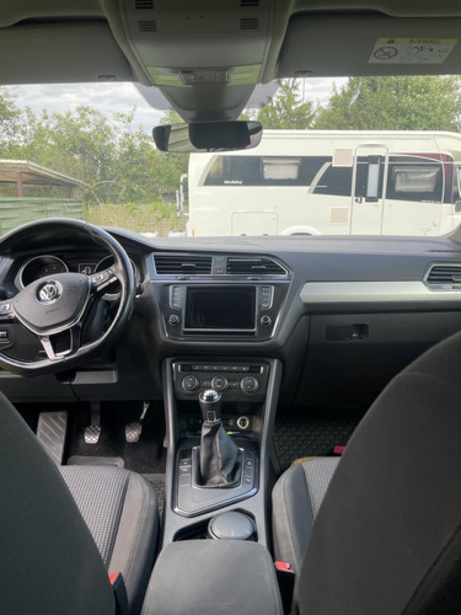 Melns Volkswagen Tiguan 2017 Hāpsalu, ar dzinēja tilpumu 0.00 L un nobraukumu 207 tūkst. km par 8500 €, foto 7 vietnē AUTOMOTO.COM.LV