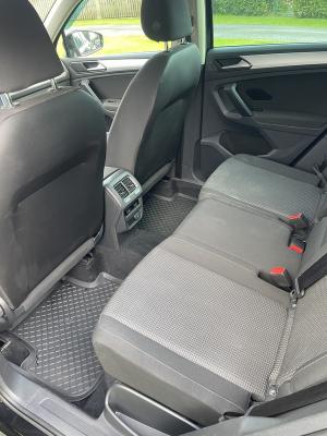 Melns Volkswagen Tiguan 2017 Hāpsalu, ar dzinēja tilpumu 0.00 L un nobraukumu 207 tūkst. km par 8500 €, foto 16 vietnē AUTOMOTO.COM.LV