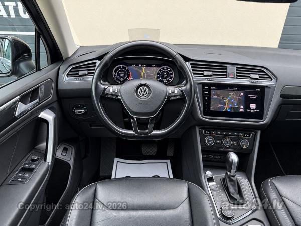 Black Volkswagen Tiguan 2017 in Parnu, with an engine capacity of 2.00 L and mileage of 165 thousand km for 17990 €, photo 6 on AUTOMOTO.COM.LV