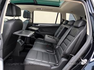 Black Volkswagen Tiguan 2017 in Parnu, with an engine capacity of 2.00 L and mileage of 165 thousand km for 17990 €, photo 10 on AUTOMOTO.COM.LV