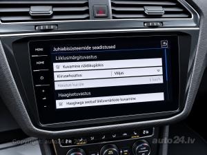 Black Volkswagen Tiguan 2017 in Parnu, with an engine capacity of 2.00 L and mileage of 165 thousand km for 17990 €, photo 19 on AUTOMOTO.COM.LV