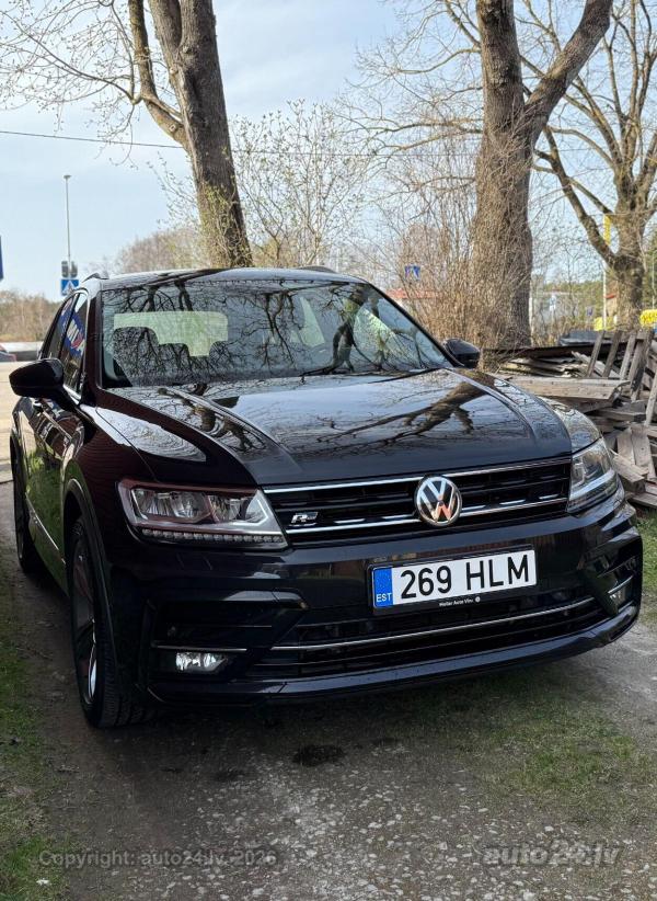 Black Volkswagen Tiguan 2018 in Tallinn, with an engine capacity of 2.00 L and mileage of 151 thousand km for 21100 €, photo 2 on AUTOMOTO.COM.LV