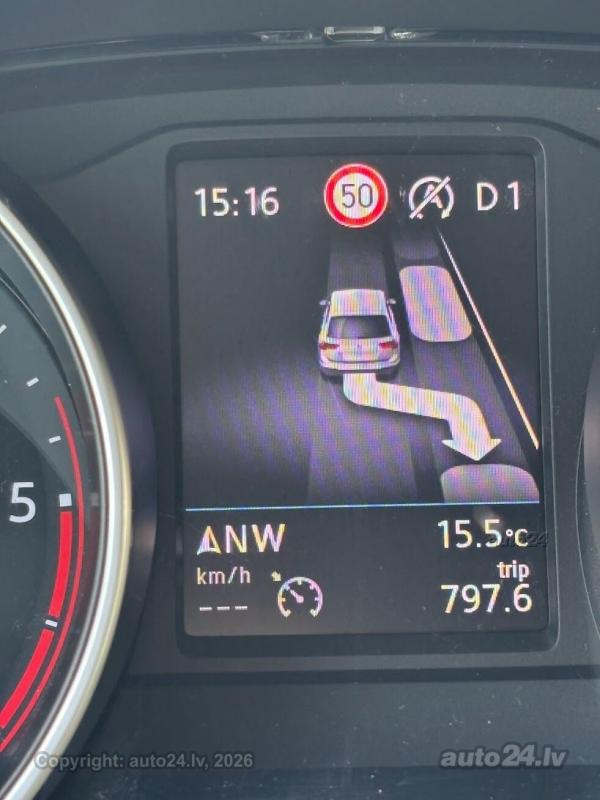 Black Volkswagen Tiguan 2018 in Tartu, with an engine capacity of 2.00 L and mileage of 260 thousand km for 15500 €, photo 10 on AUTOMOTO.COM.LV
