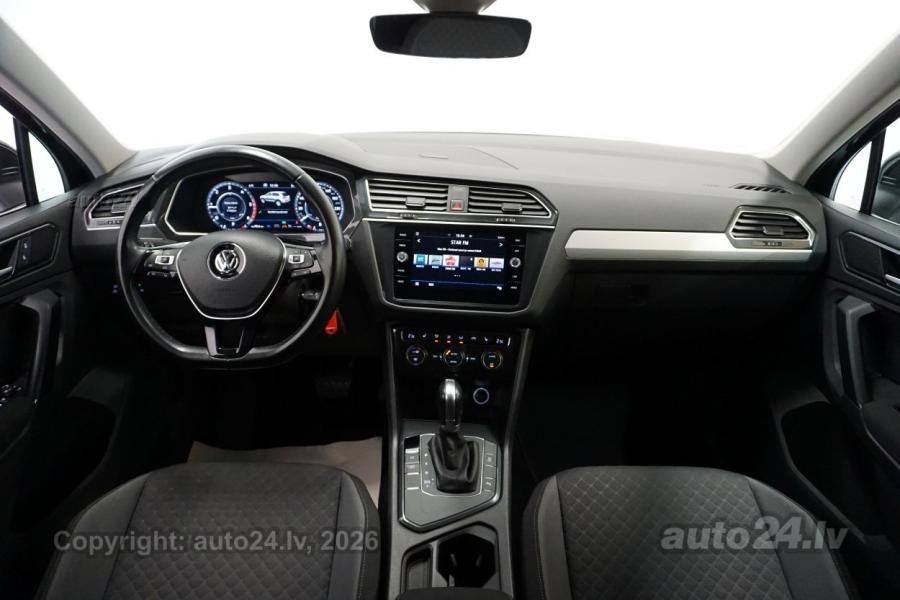 Black Volkswagen Tiguan 2018 in Tartu, with an engine capacity of 2.00 L and mileage of 182 thousand km for 15790 €, photo 9 on AUTOMOTO.COM.LV