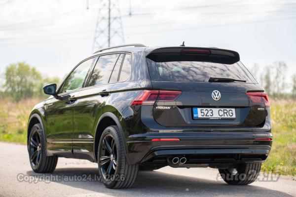 Melns Volkswagen Tiguan 2019 Tallina, ar dzinēja tilpumu 2.00 L un nobraukumu 123 tūkst. km par 20000 €, foto 3 vietnē AUTOMOTO.COM.LV