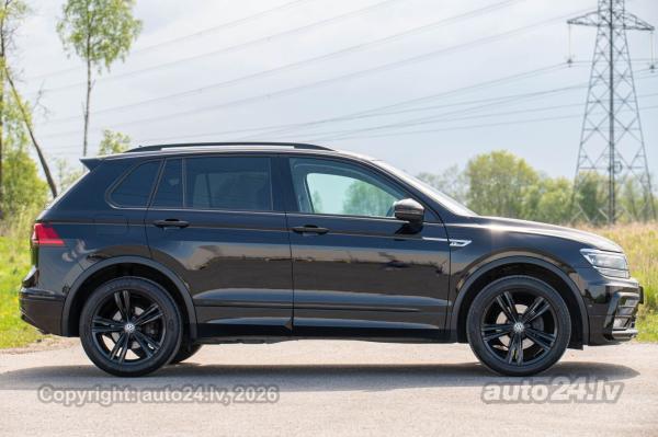 Melns Volkswagen Tiguan 2019 Tallina, ar dzinēja tilpumu 2.00 L un nobraukumu 123 tūkst. km par 20000 €, foto 6 vietnē AUTOMOTO.COM.LV