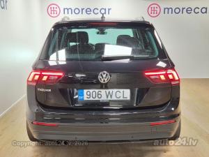 Melns Volkswagen Tiguan 2020 Tallina, ar dzinēja tilpumu 1.50 L un nobraukumu 104 tūkst. km par 16900 €, foto 5 vietnē AUTOMOTO.COM.LV