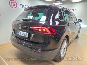 Melns Volkswagen Tiguan 2020 Tallina, ar dzinēja tilpumu 1.50 L un nobraukumu 104 tūkst. km par 16900 €, foto 6 vietnē AUTOMOTO.COM.LV