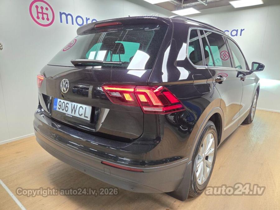 Melns Volkswagen Tiguan 2020 Tallina, ar dzinēja tilpumu 1.50 L un nobraukumu 104 tūkst. km par 16900 €, foto 6 vietnē AUTOMOTO.COM.LV