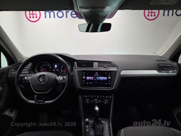 Melns Volkswagen Tiguan 2020 Tallina, ar dzinēja tilpumu 1.50 L un nobraukumu 104 tūkst. km par 16900 €, foto 7 vietnē AUTOMOTO.COM.LV