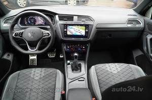 Black Volkswagen Tiguan 2020 in Tallinn, with an engine capacity of 1.50 L and mileage of 89 thousand km for 25900 €, photo 12 on AUTOMOTO.COM.LV