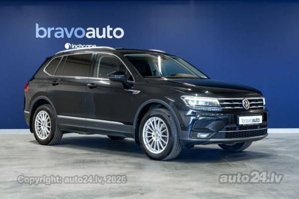 Melns Volkswagen Tiguan 2020 Tallina, ar dzinēja tilpumu 2.00 L un nobraukumu 144 tūkst. km par 23900 €, foto 2 vietnē AUTOMOTO.COM.LV