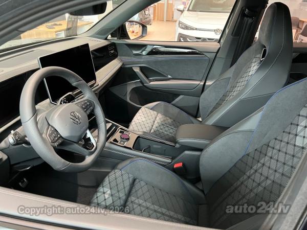 Black Volkswagen Tiguan 2021 in Tallinn, with an engine capacity of 1.50 L and mileage of 67 thousand km for 28000 €, photo 3 on AUTOMOTO.COM.LV
