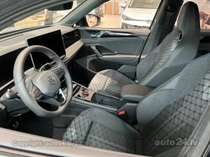 Melns Volkswagen Tiguan 2021 Tallina, ar dzinēja tilpumu 1.50 L un nobraukumu 67 tūkst. km par 28000 €, foto 4 vietnē AUTOMOTO.COM.LV
