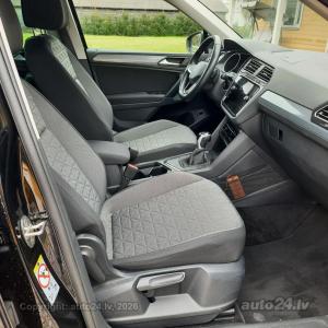 Melns Volkswagen Tiguan 2022 Tallina, ar dzinēja tilpumu 1.50 L un nobraukumu 37 tūkst. km par 28000 €, foto 9 vietnē AUTOMOTO.COM.LV