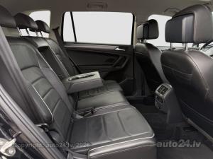 Melns Volkswagen Tiguan 2022 Pērnava, ar dzinēja tilpumu 2.00 L un nobraukumu 44 tūkst. km par 33900 €, foto 7 vietnē AUTOMOTO.COM.LV