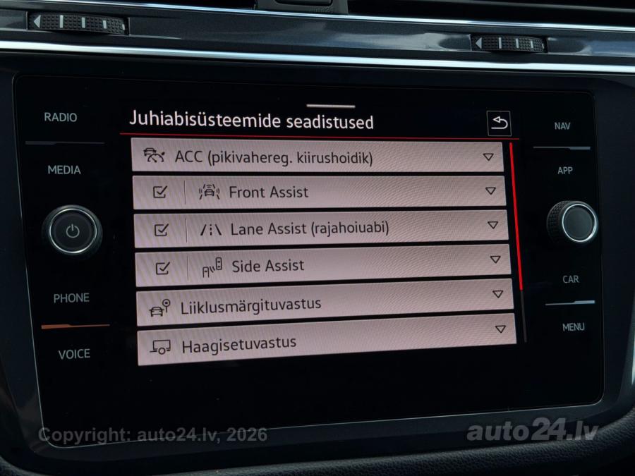 Черный Фольксваген Тигуан 2022 в Пярну, объемом двигателя 2.00 л и пробегом 80 тыс. км за 37900 €, фото 17 на AUTOMOTO.COM.LV