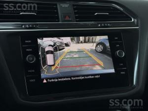 Black Volkswagen Tiguan 2023 in Riga, with an engine capacity of 1.50 L and mileage of 76 thousand km for 28550 €, photo 14 on AUTOMOTO.COM.LV
