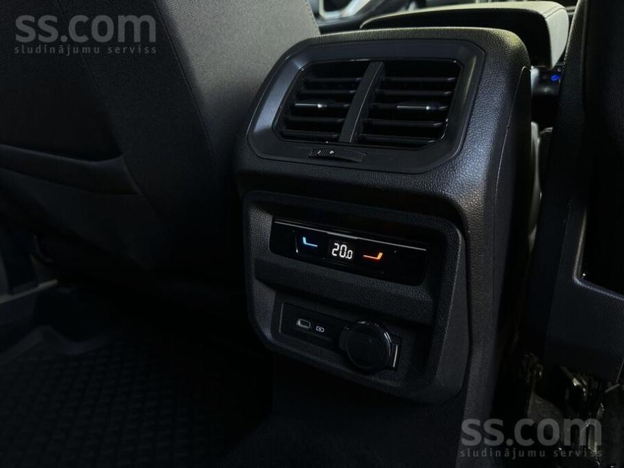 Black Volkswagen Tiguan 2023 in Riga, with an engine capacity of 1.50 L and mileage of 76 thousand km for 28550 €, photo 21 on AUTOMOTO.COM.LV