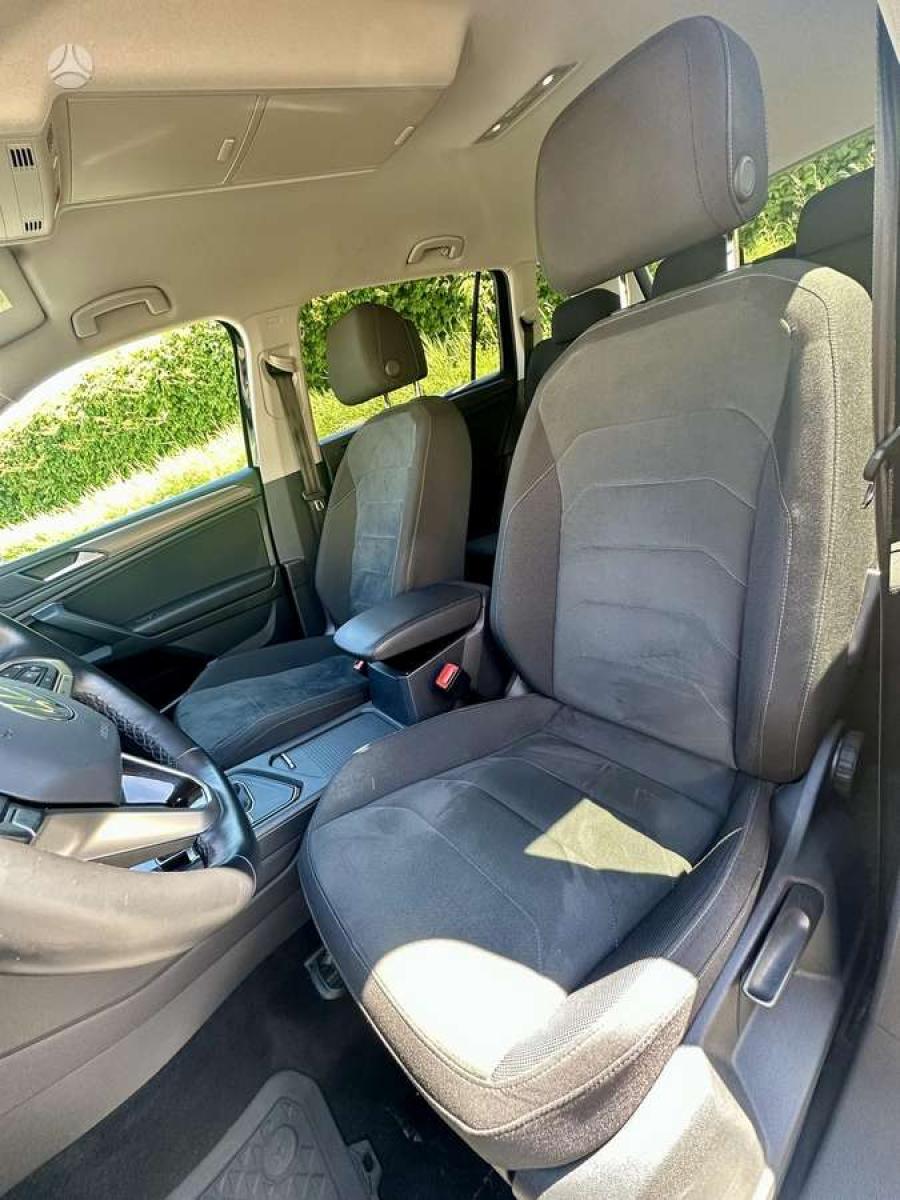Melns Volkswagen Tiguan 2023 Viļņa, ar dzinēja tilpumu 1.50 L un nobraukumu 97 tūkst. km par 26900 €, foto 9 vietnē AUTOMOTO.COM.LV